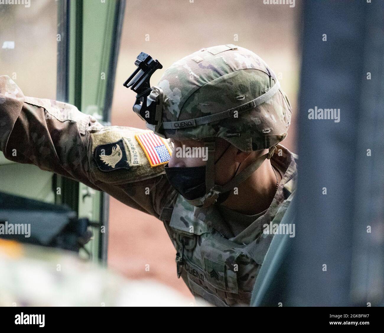 44th expeditionary signal battalion hi-res stock photography and images ...