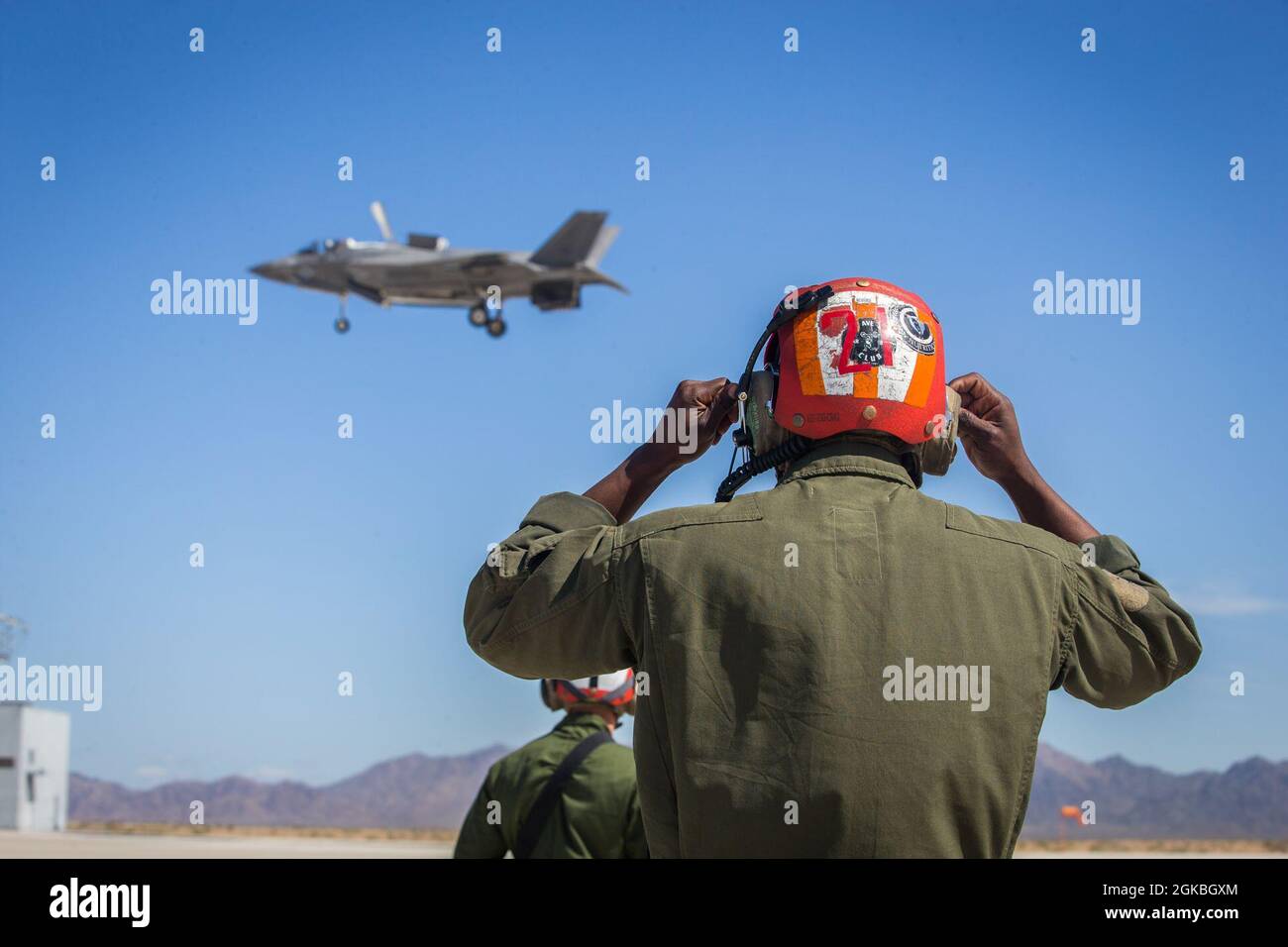 U.S. Marines with Marine Aircraft Group (MAG) 13 conduct refueling ...