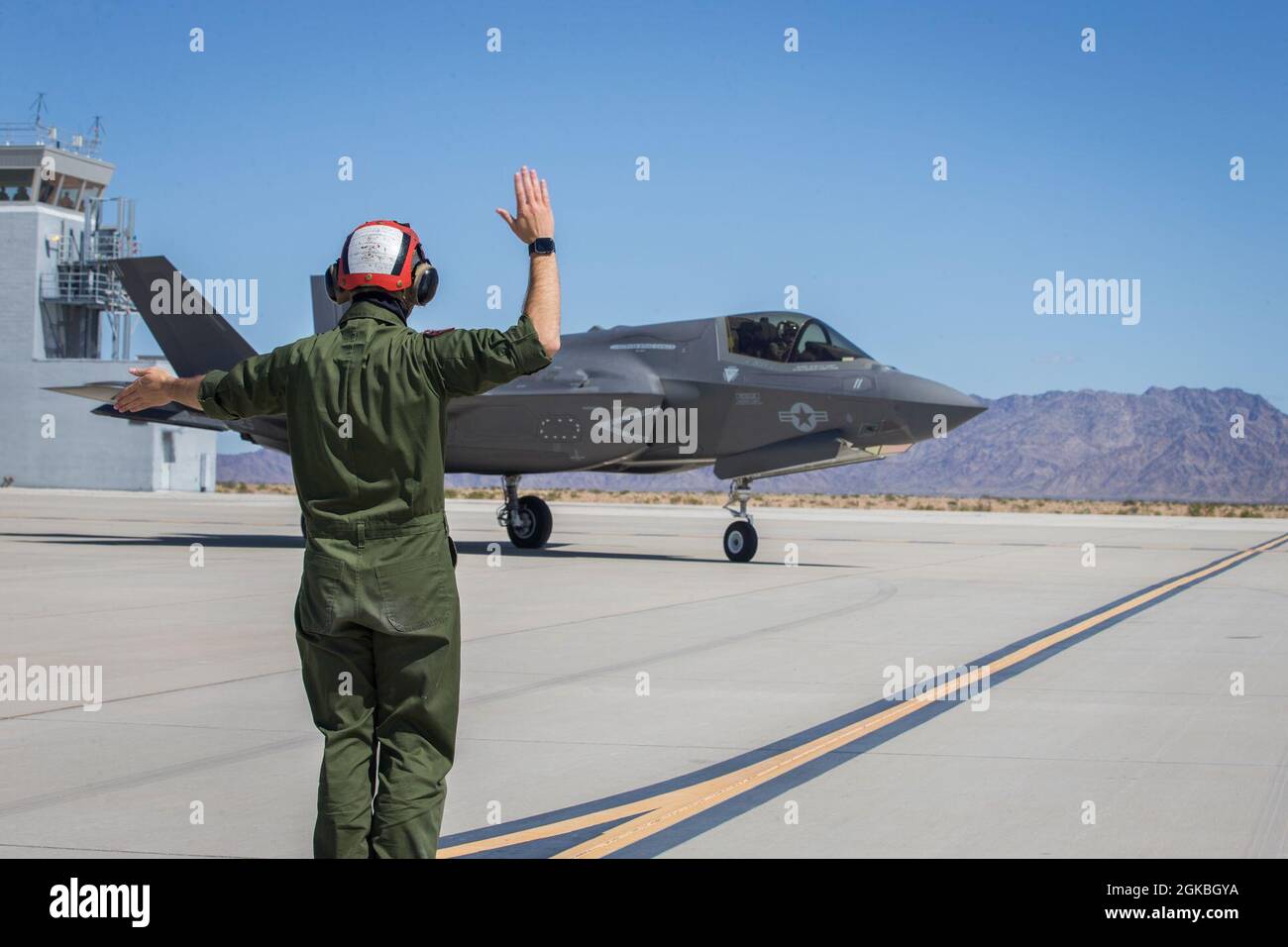 U.S. Marines with Marine Aircraft Group (MAG) 13 conduct refueling ...