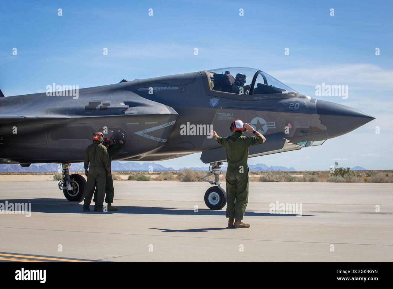 U.S. Marines with Marine Aircraft Group (MAG) 13 conduct refueling ...