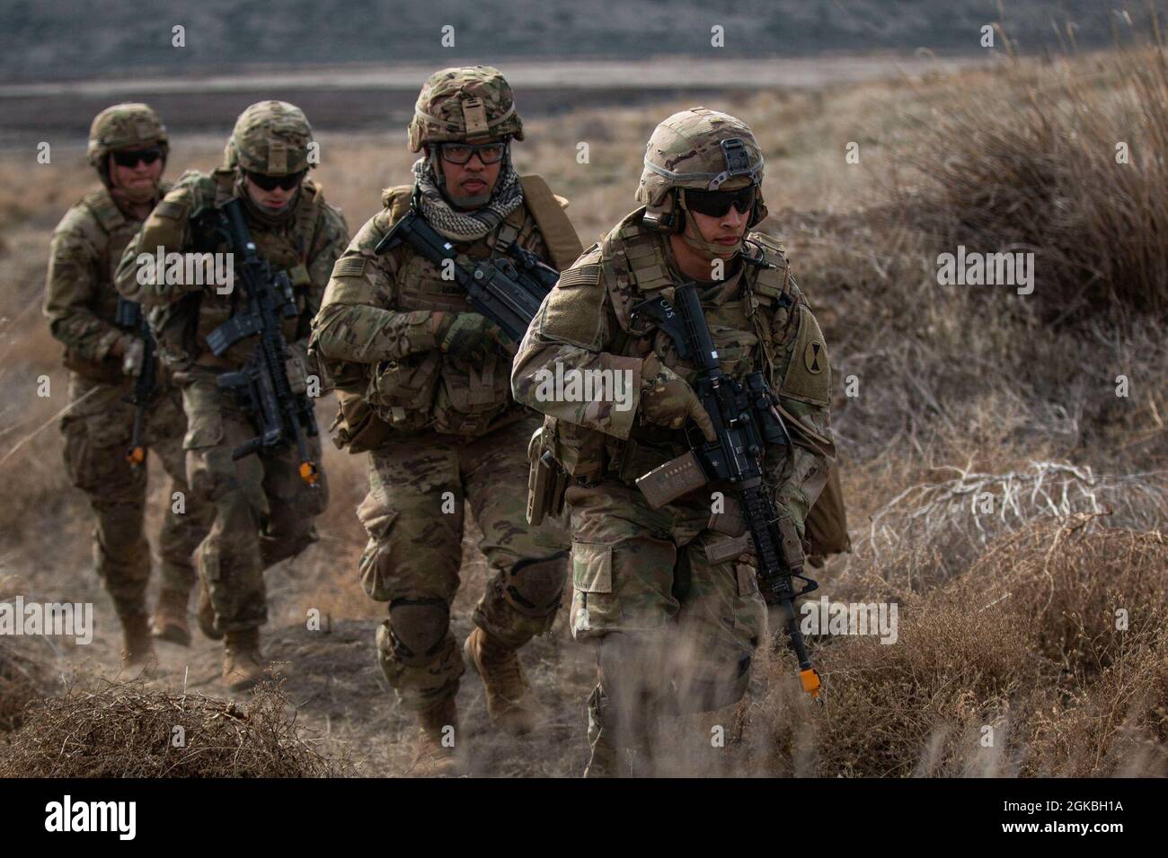 Washington Army National Guard Soldiers, assigned to 3rd Battalion, 161 ...
