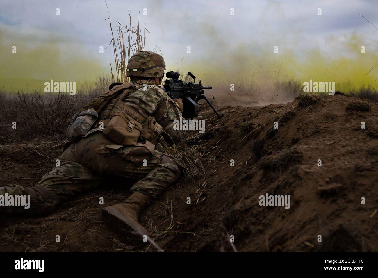 A Washington Army National Guard Soldier, assigned to 3rd Battalion ...