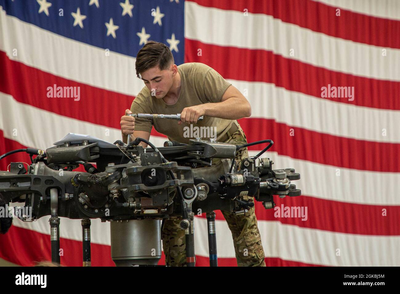 Uh 60 maintenance hi-res stock photography and images - Alamy