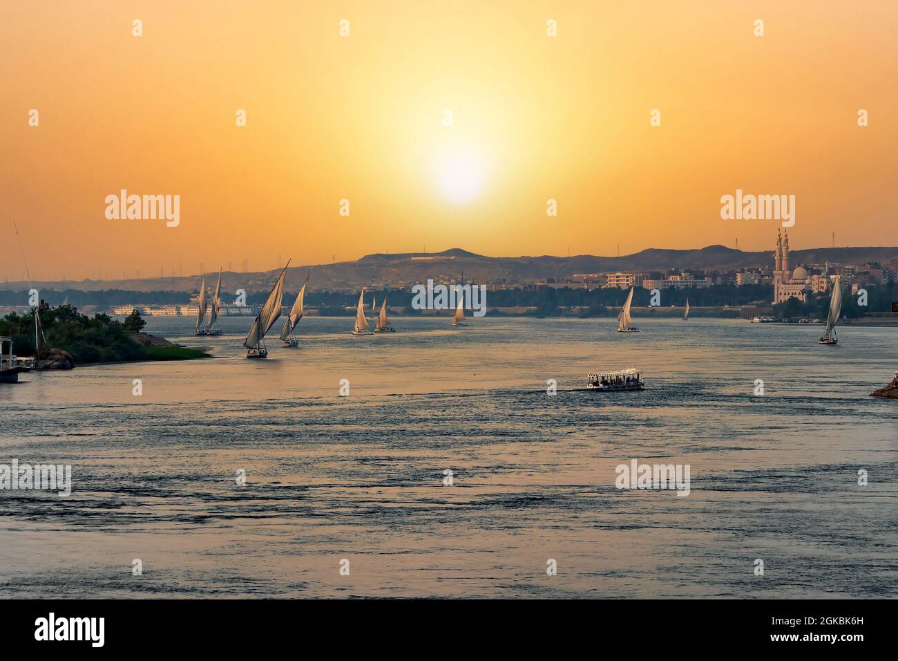 Orange egypt hi-res stock photography and images - Alamy