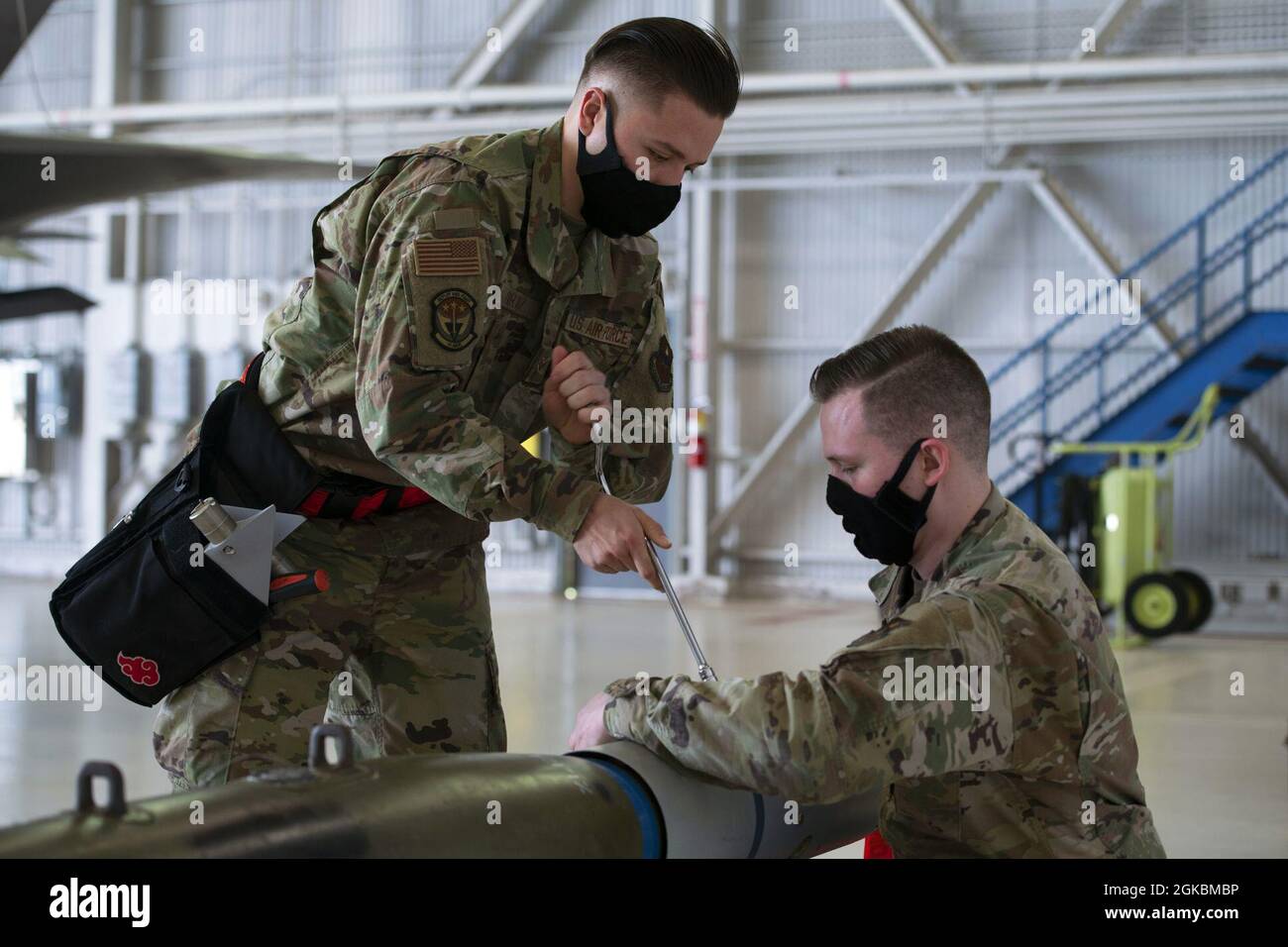 U.S. Air Force Senior Airman Nathan Ortiz, left, and Staff Sgt Robert ...