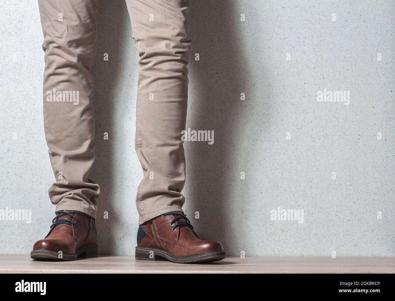 Mens legs hi-res stock photography and images - Alamy