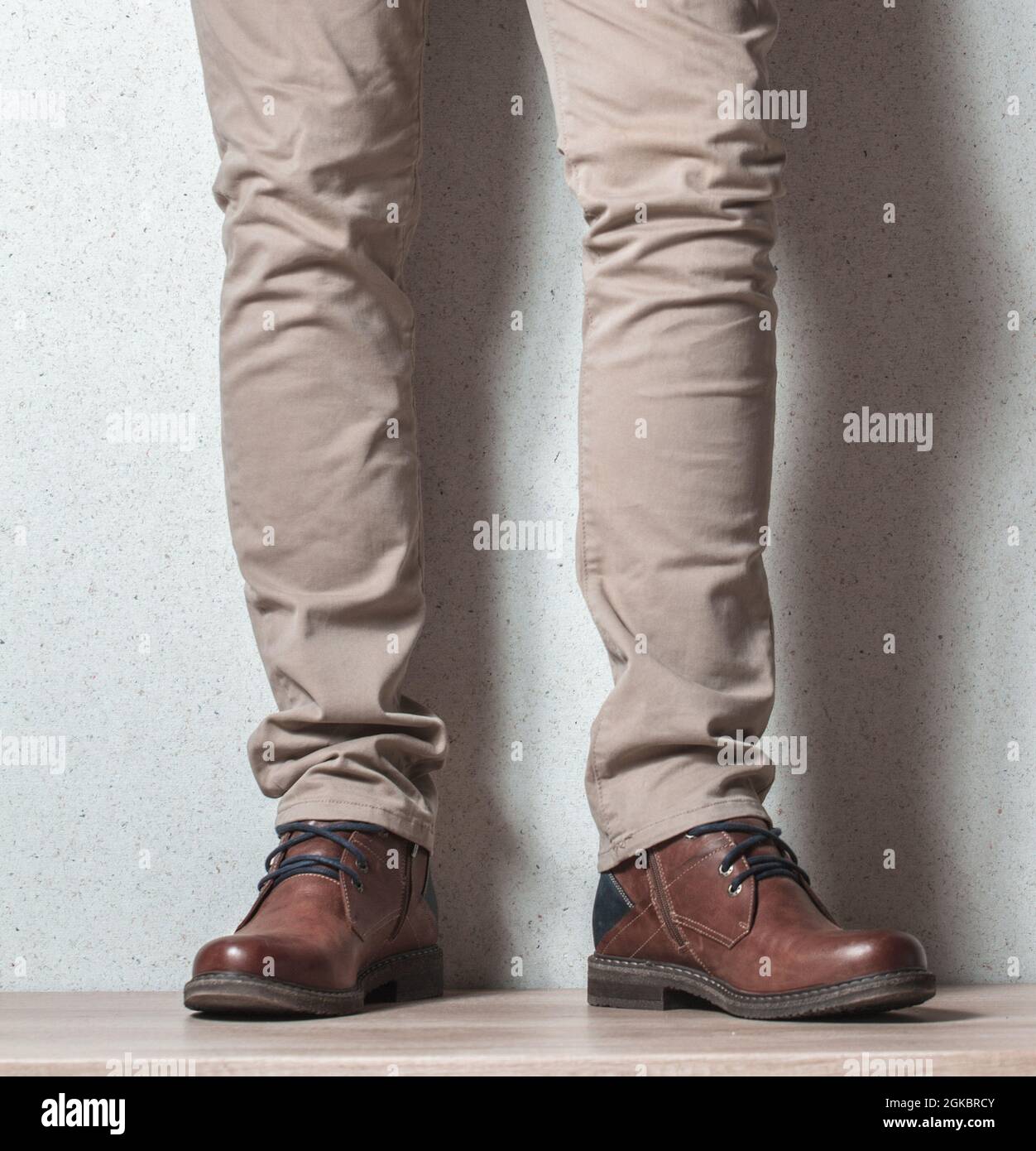 Mens legs hi-res stock photography and images - Alamy