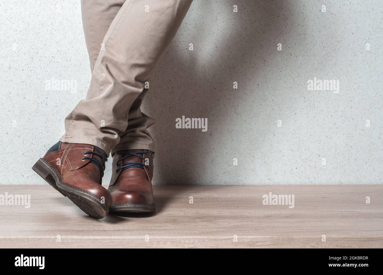 Mens legs hi-res stock photography and images - Alamy