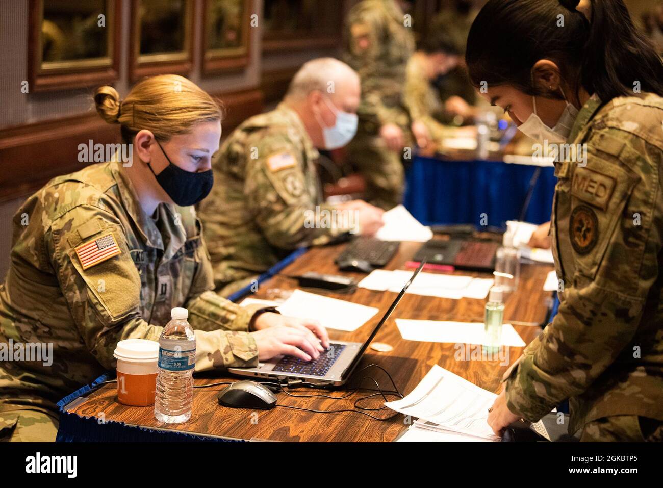 Credentials management hi-res stock photography and images - Alamy