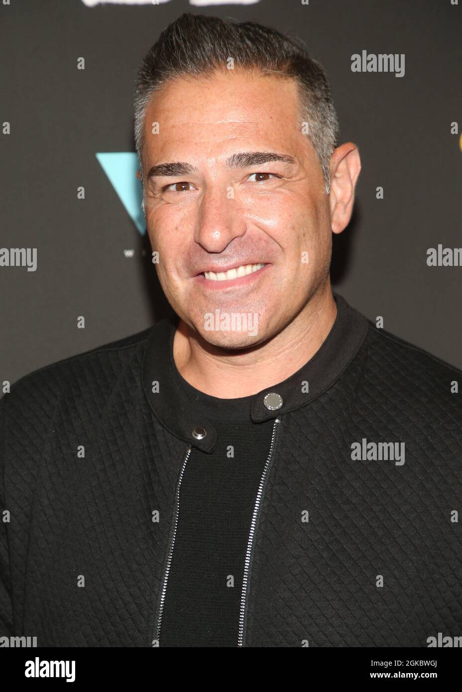 Adam cohen hi-res stock photography and images - Alamy