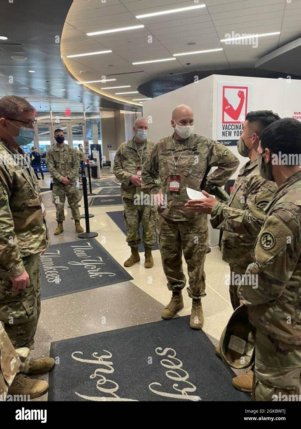 New York National Guard service members supporting COVID-19 operations ...