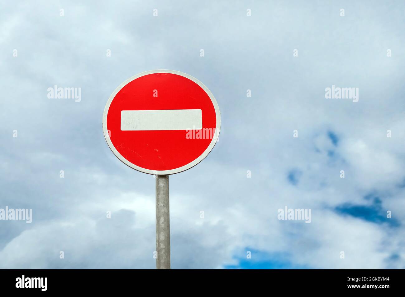 Sign no entry hi-res stock photography and images - Alamy