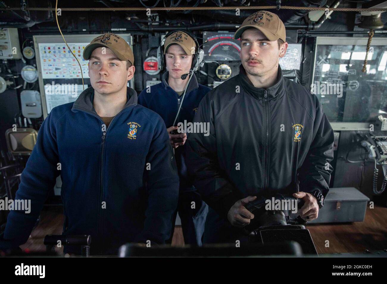 Left to right nicholas cooper hi-res stock photography and images - Alamy