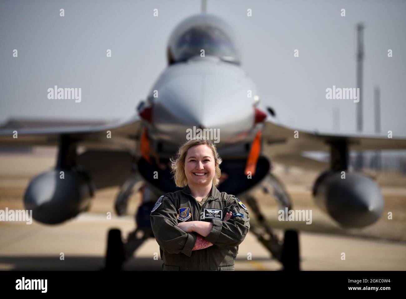First Lt. “Grizzly” Akers, 35th Fighter Squadron F-16 Fighting Falcon ...
