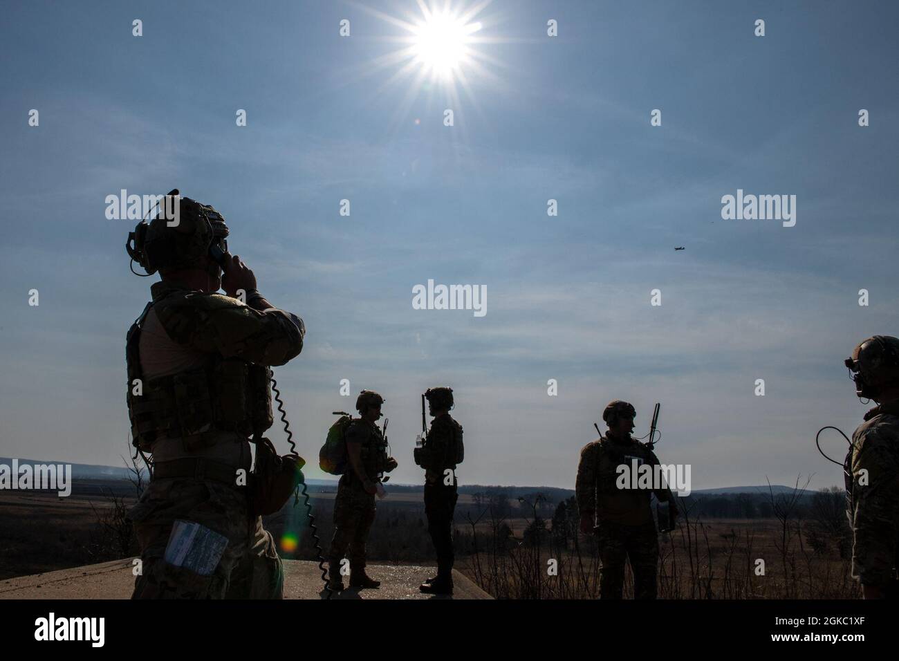 Students enrolled in the Joint Terminal Attack Controller (JTAC ...