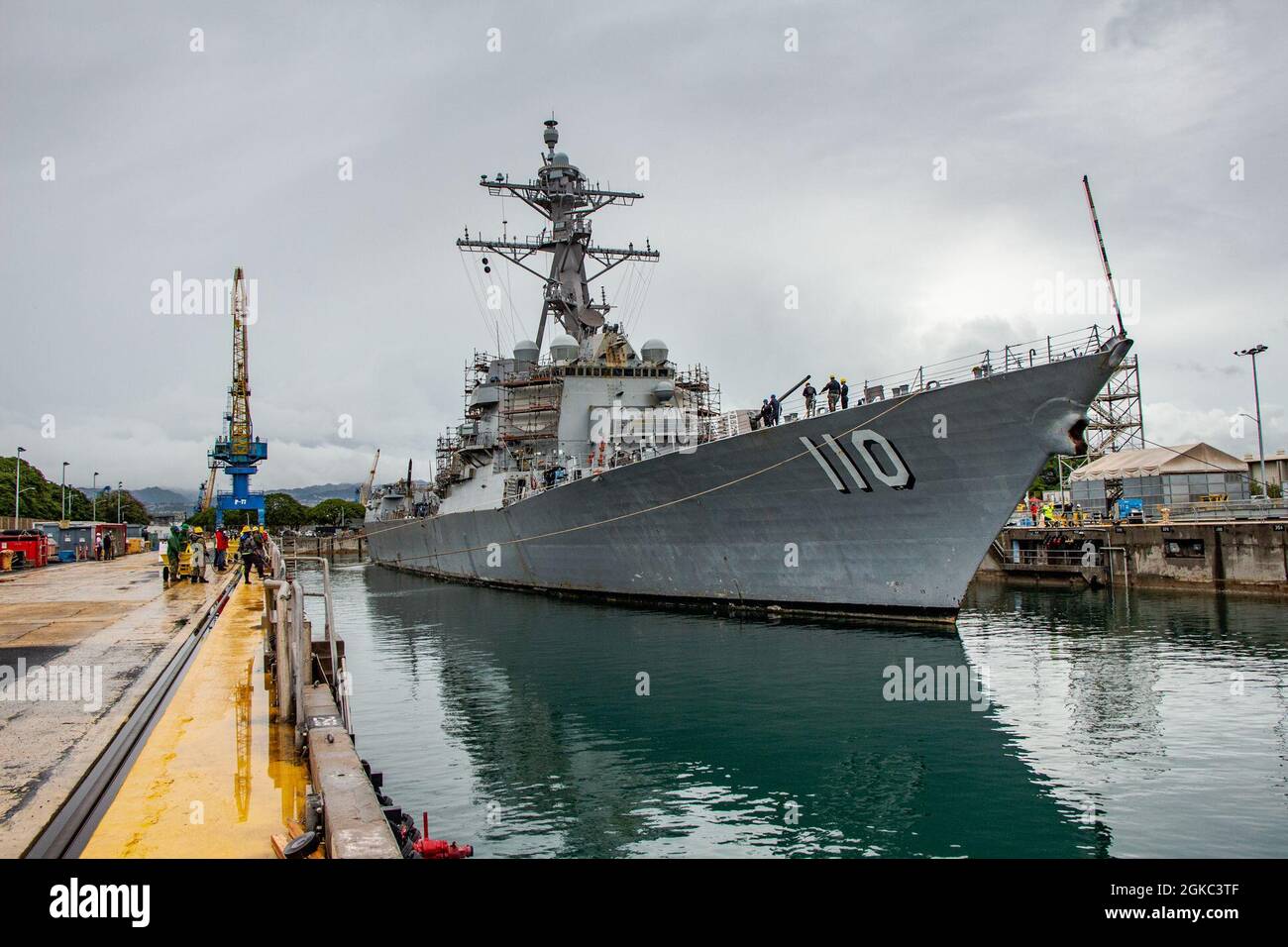 The Arleigh Burke-class guided-missile destroyer USS William P Lawrence ...