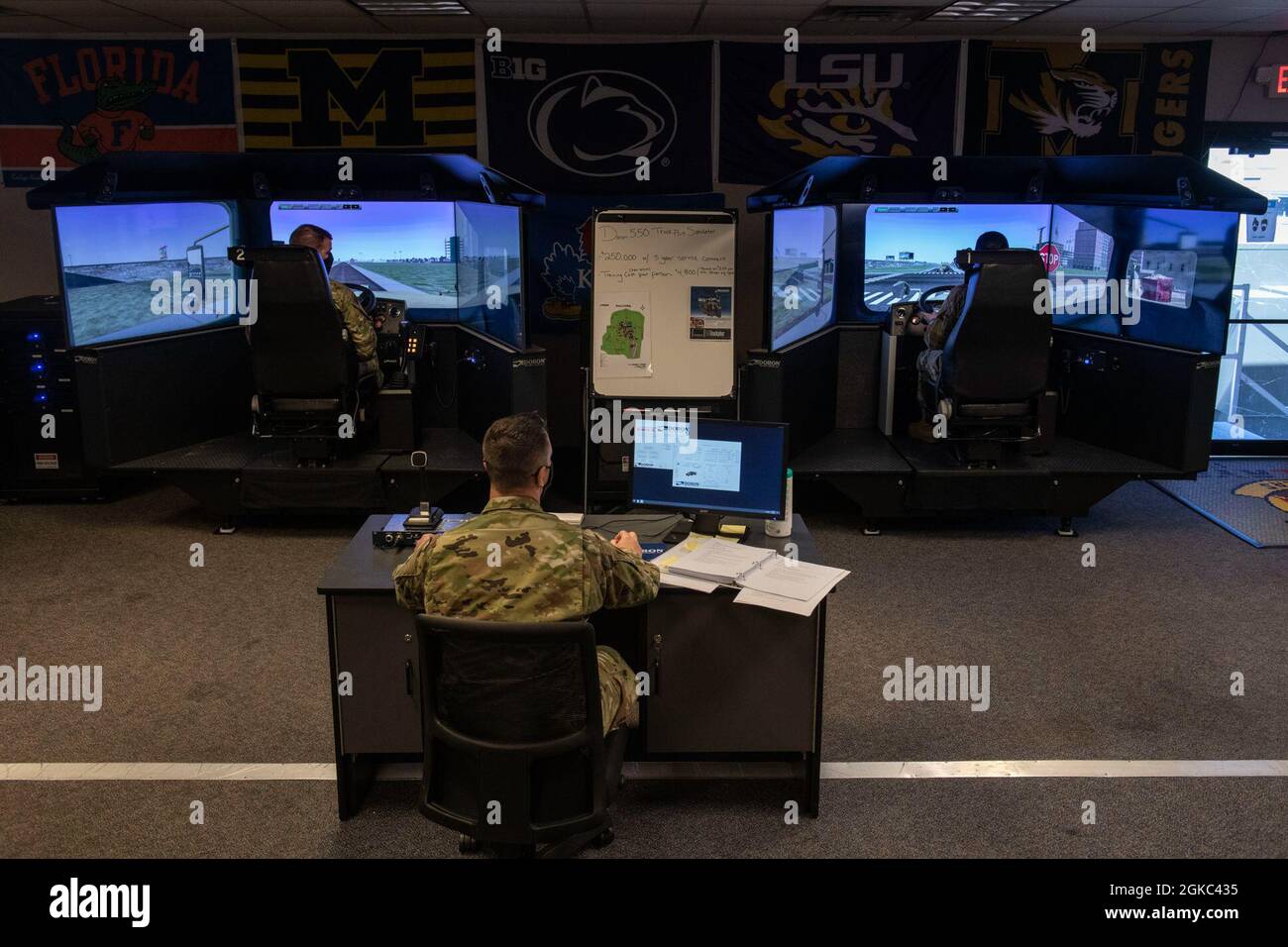 325th lrs hi-res stock photography and images - Alamy