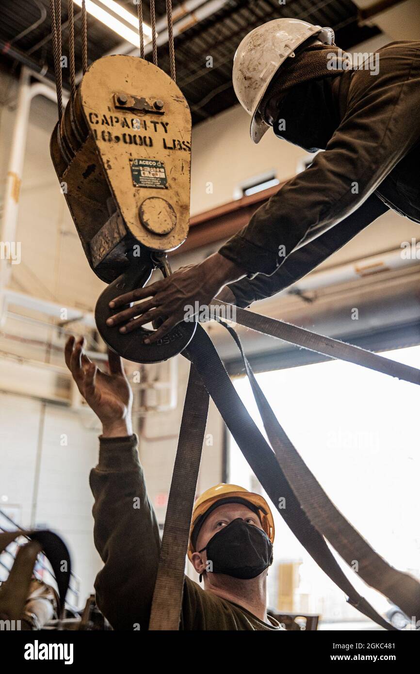 U.S. Marines with 2nd Marine Logistics Group (MLG) Maintenance Support ...
