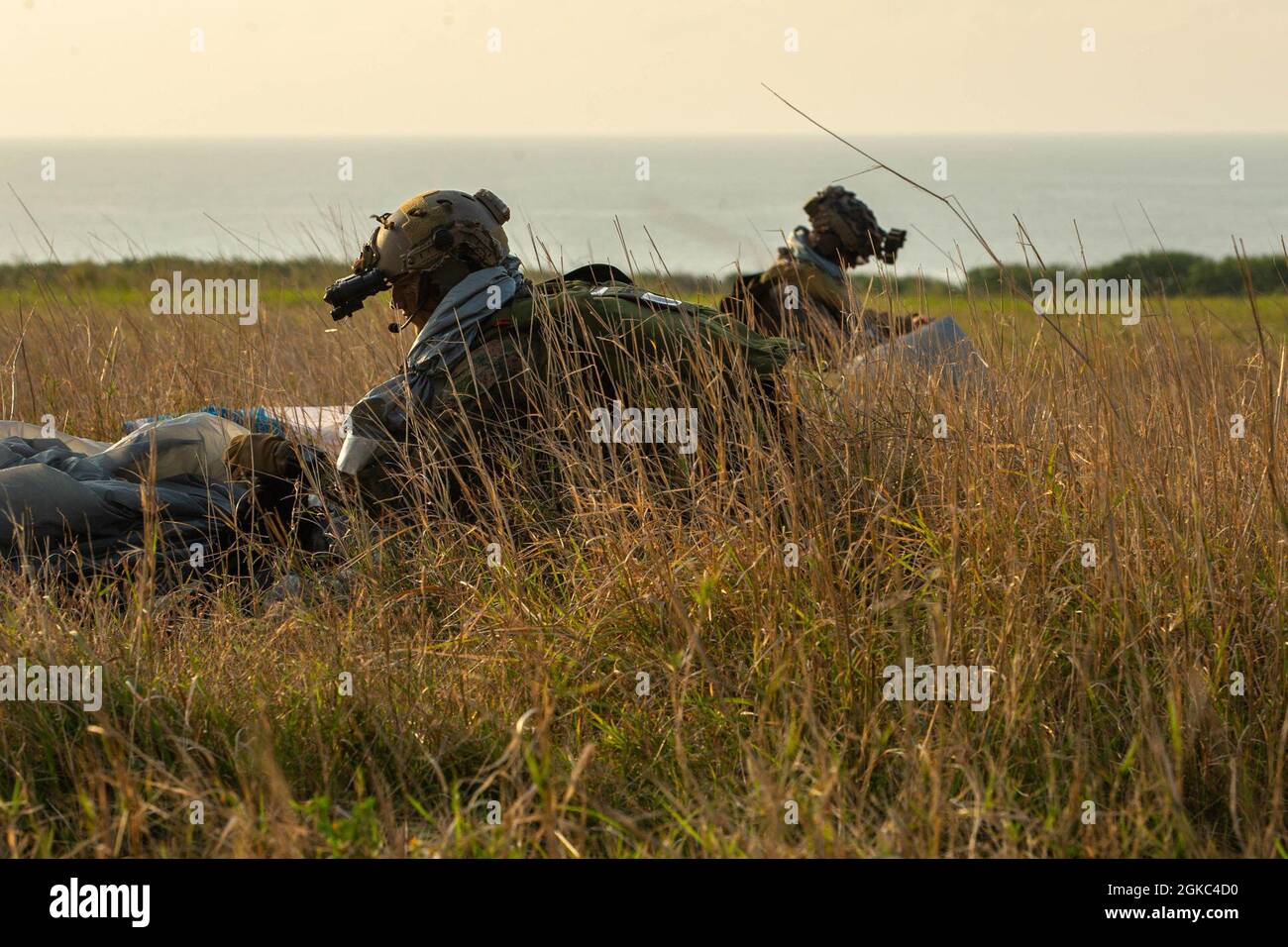 U.S. Marines with 3d Reconnaissance Battalion, 3d Marine Division ...