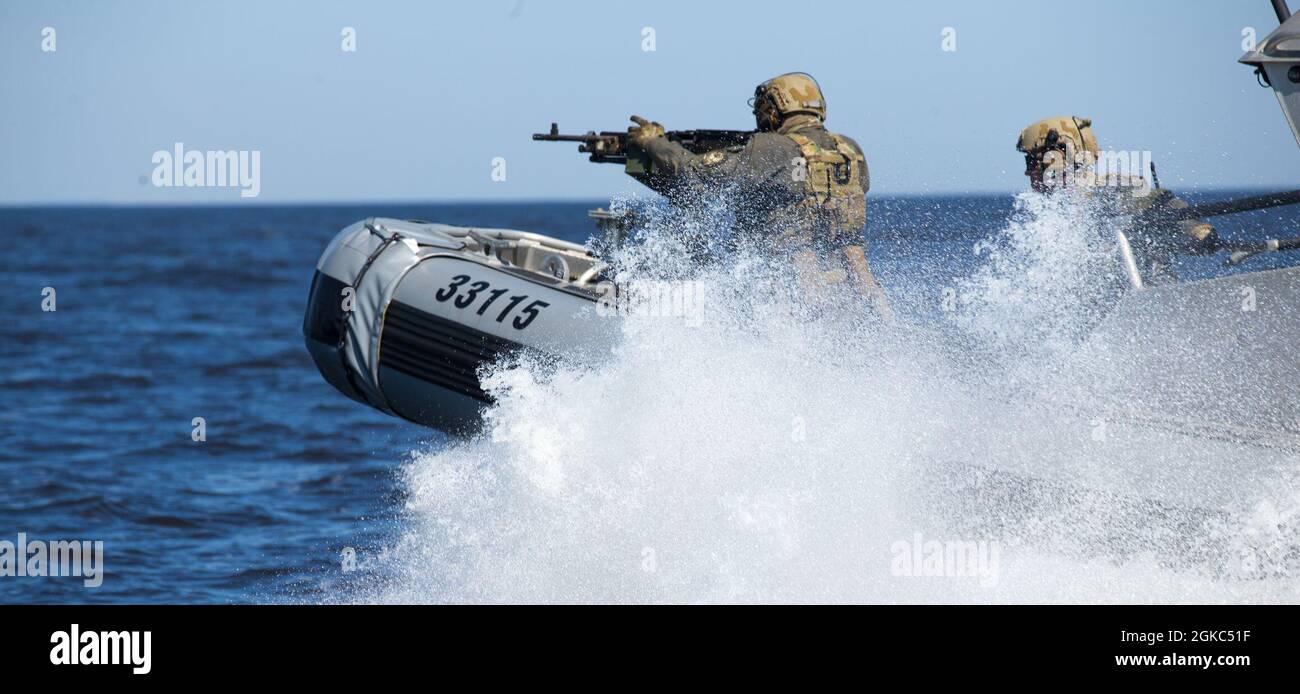 Bt 9 hi-res stock photography and images - Alamy