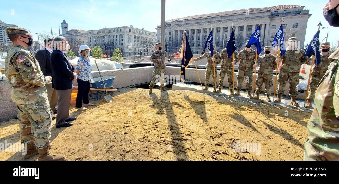 2nd battalion 108th infantry hi-res stock photography and images - Alamy