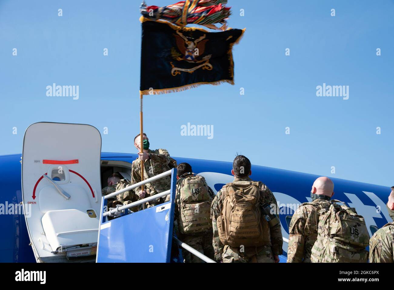 1st battalion 102nd infantry division hi-res stock photography and ...