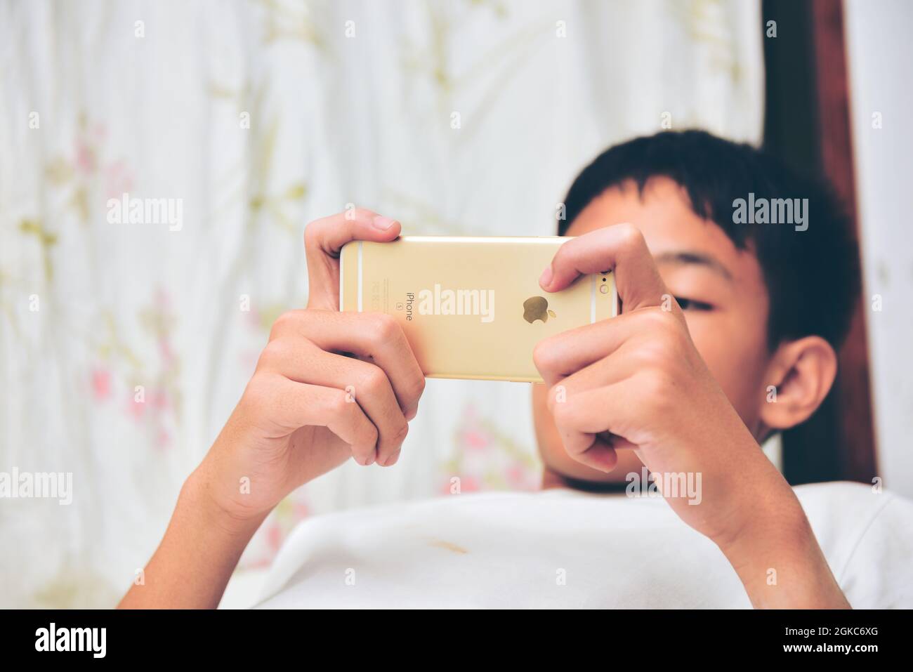 Telegram boy hi-res stock photography and images - Alamy