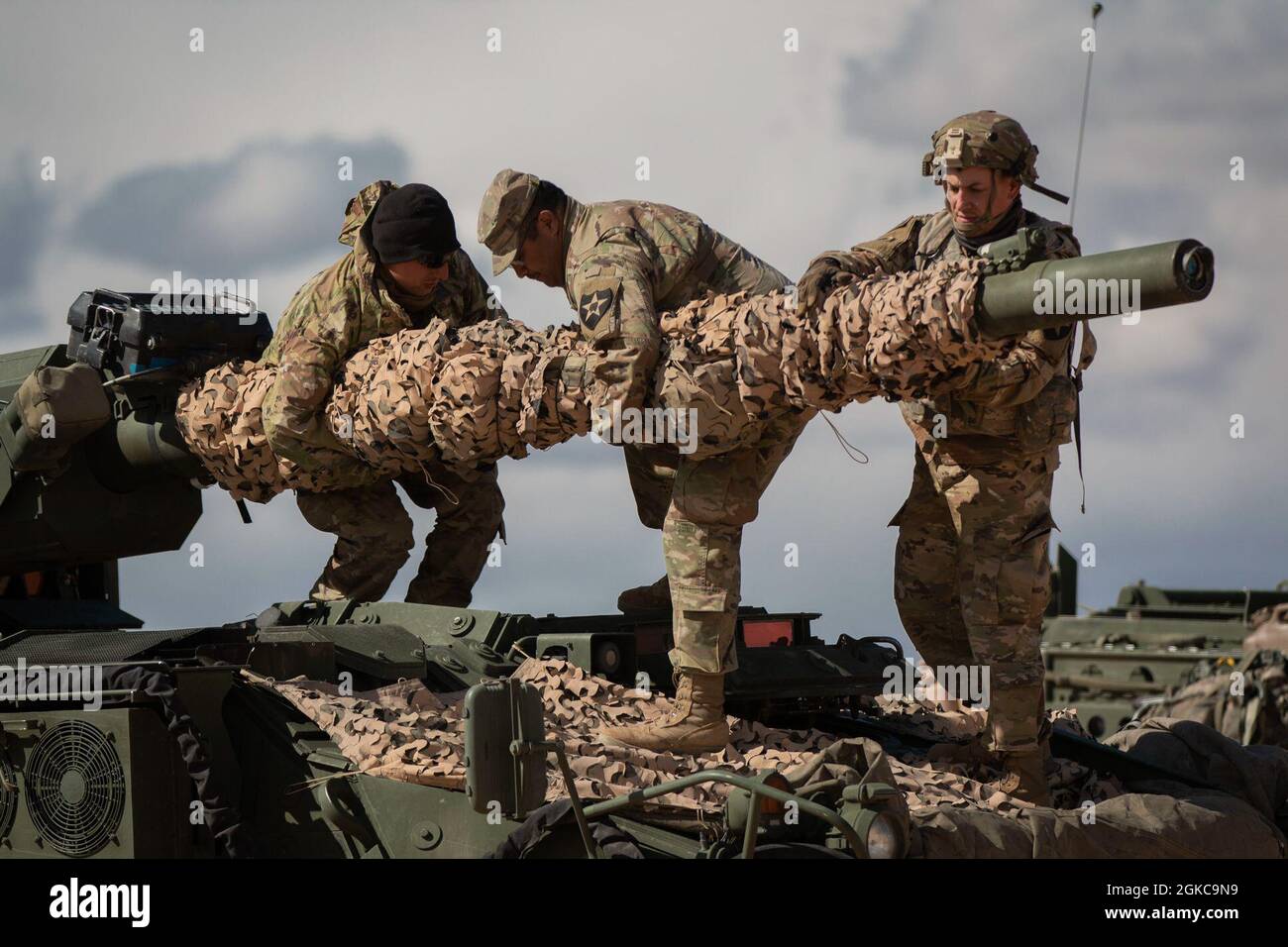 Washington Army National Guard Soldiers, assigned to 3rd Battalion, 161 ...