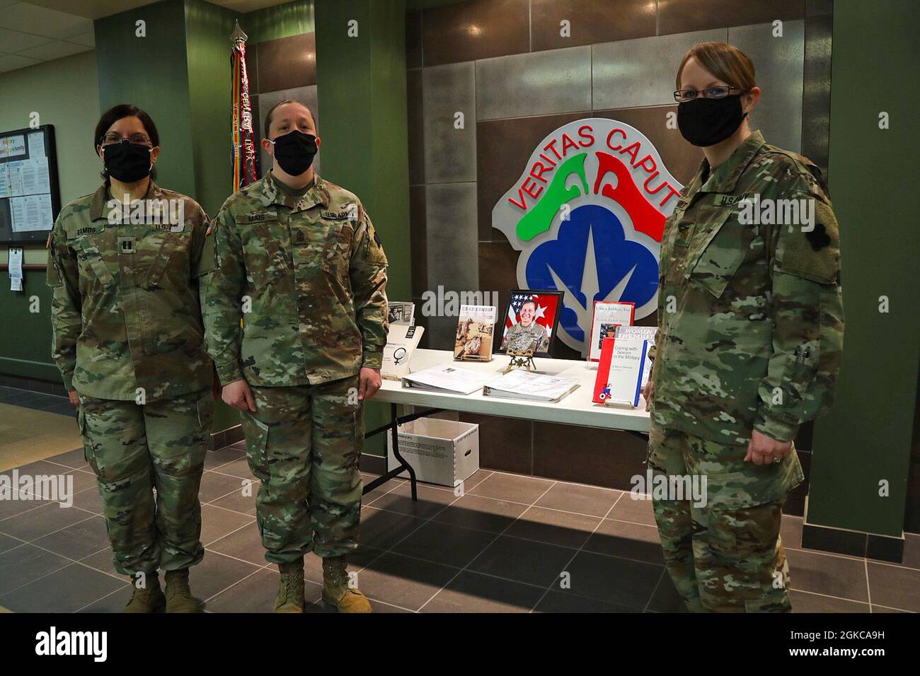 88th Readiness Division Headquarters and Headquarters Company Commander ...