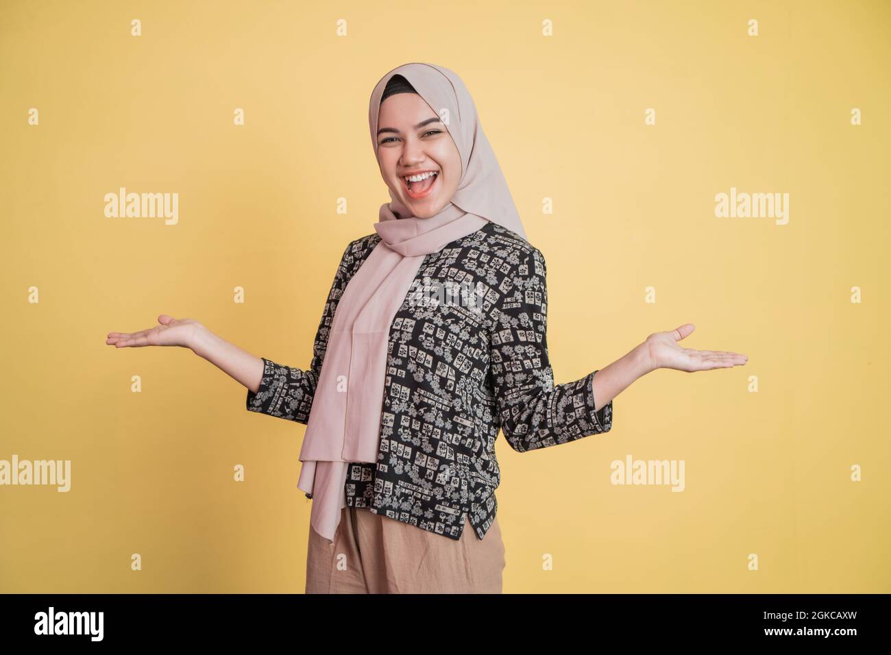 Laughing widely hi-res stock photography and images - Alamy