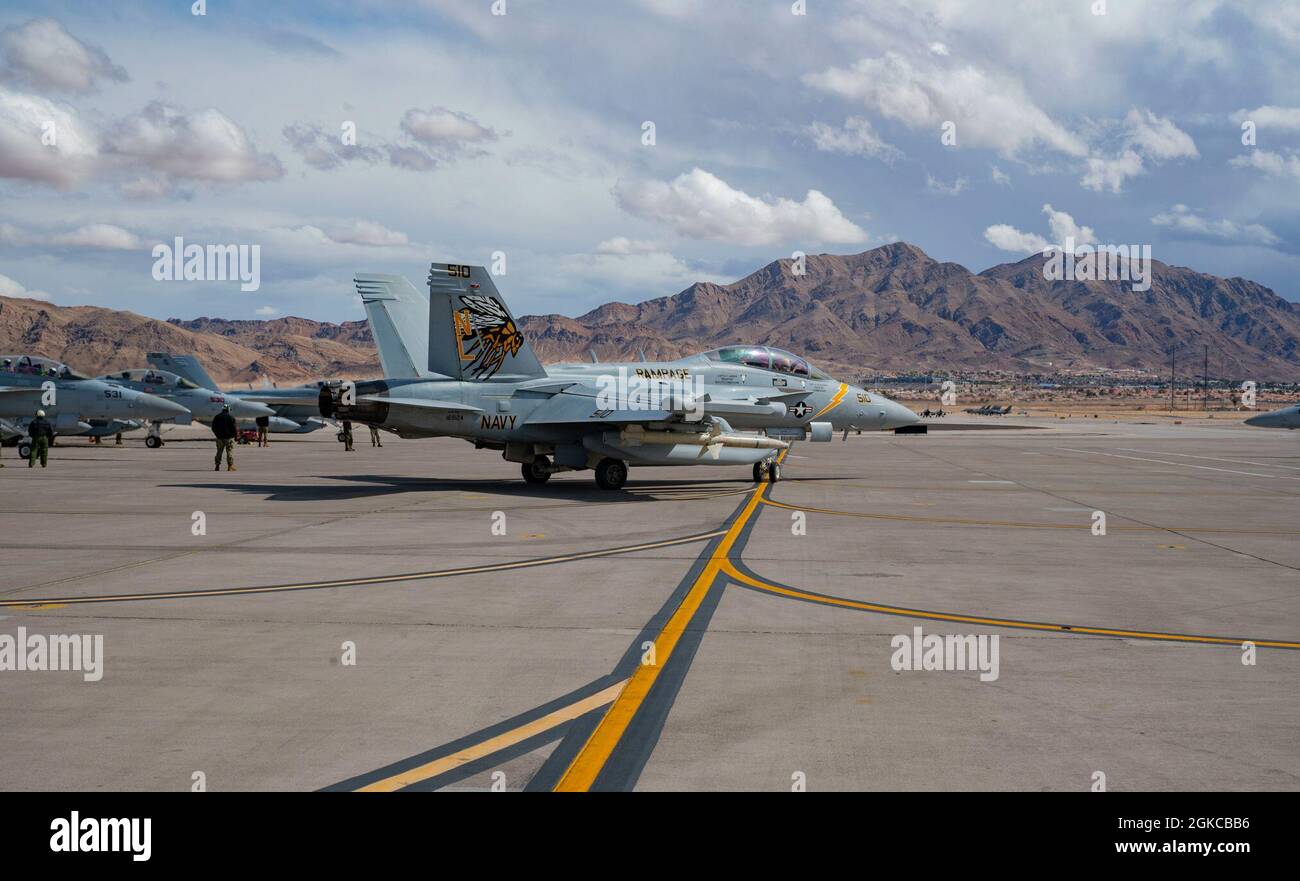 An EA-18G Growler assigned to the Electronic Attack Squadron (VAQ) 138 ...