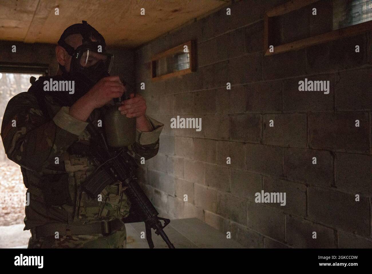 Military safety precautions hi-res stock photography and images - Alamy