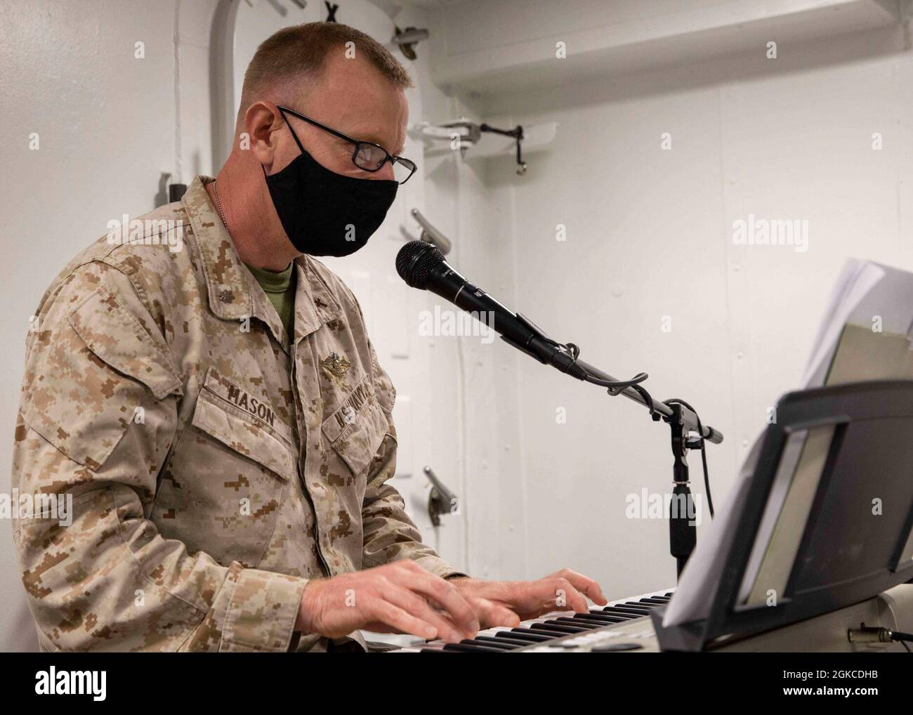 Scott 1061 hi-res stock photography and images - Alamy