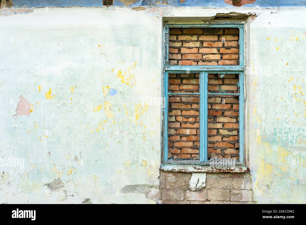 Old house wall with window frame. Old town style Stock Photo - Alamy