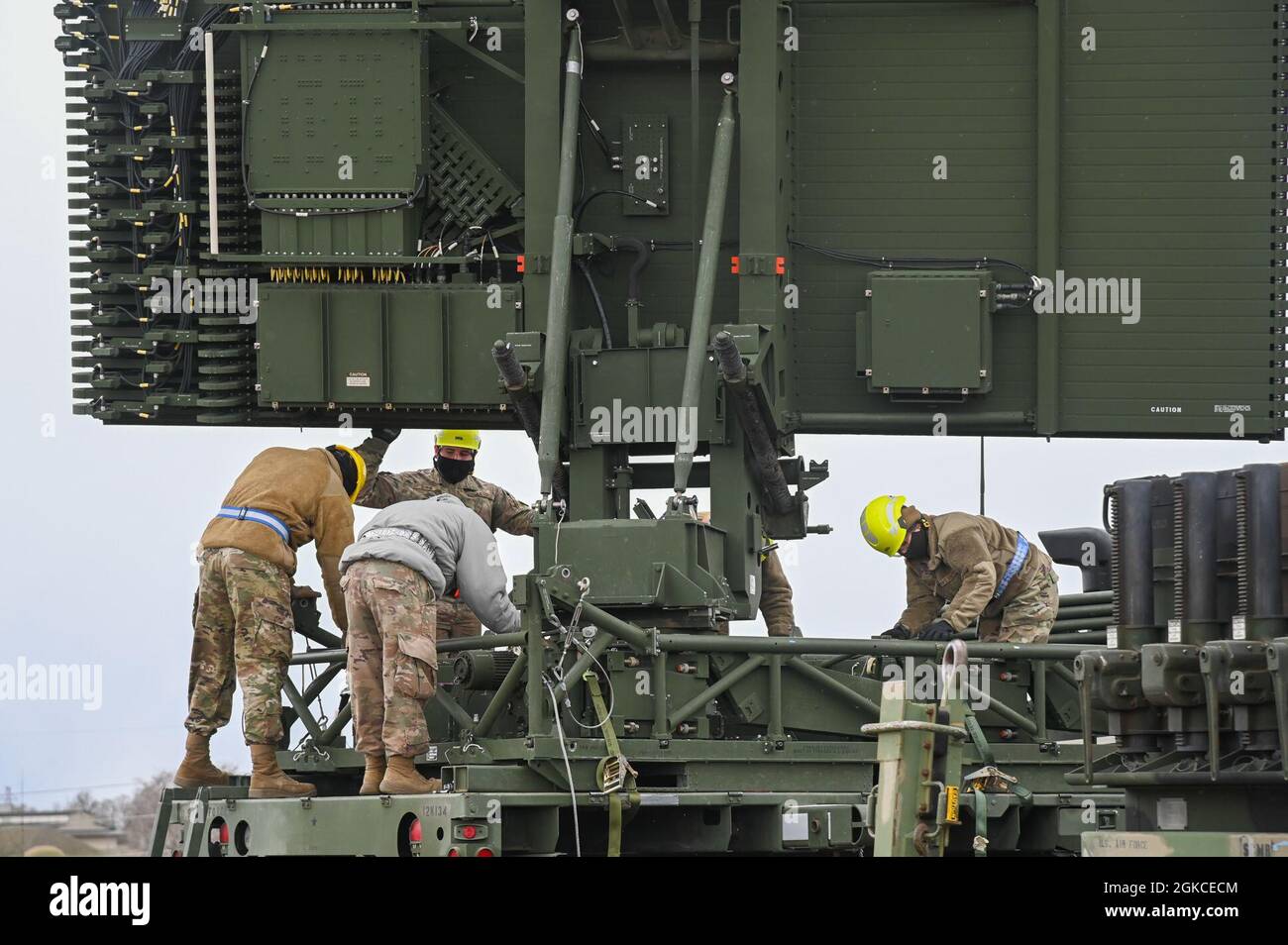 Airmen from 729th Air Control Squadron balance the AN/TPS-75, or Tipsy ...