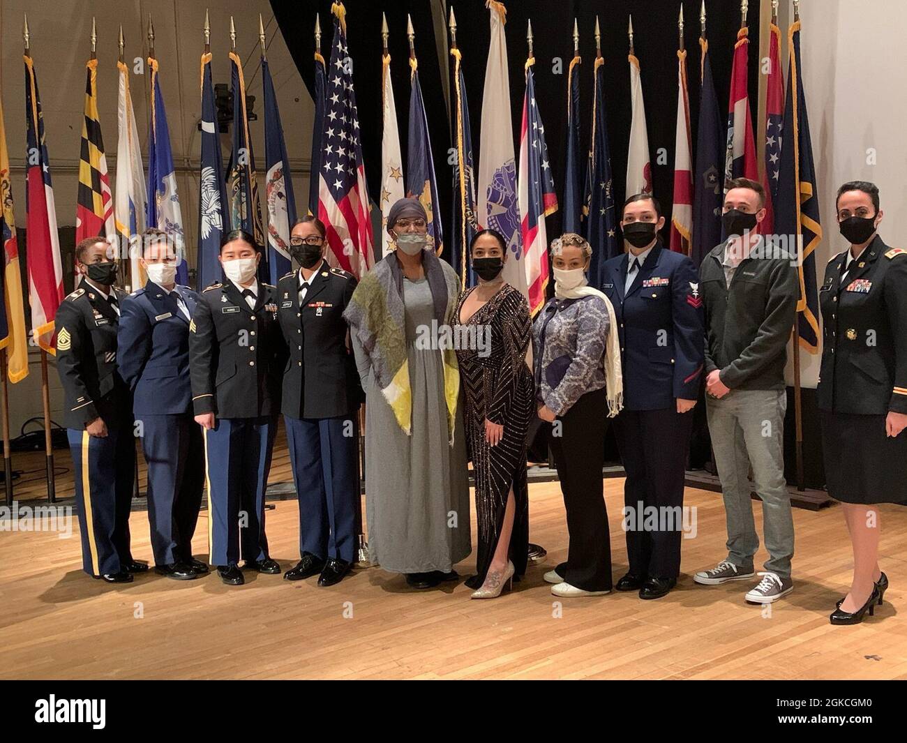 Military entrance processing station hi-res stock photography and ...