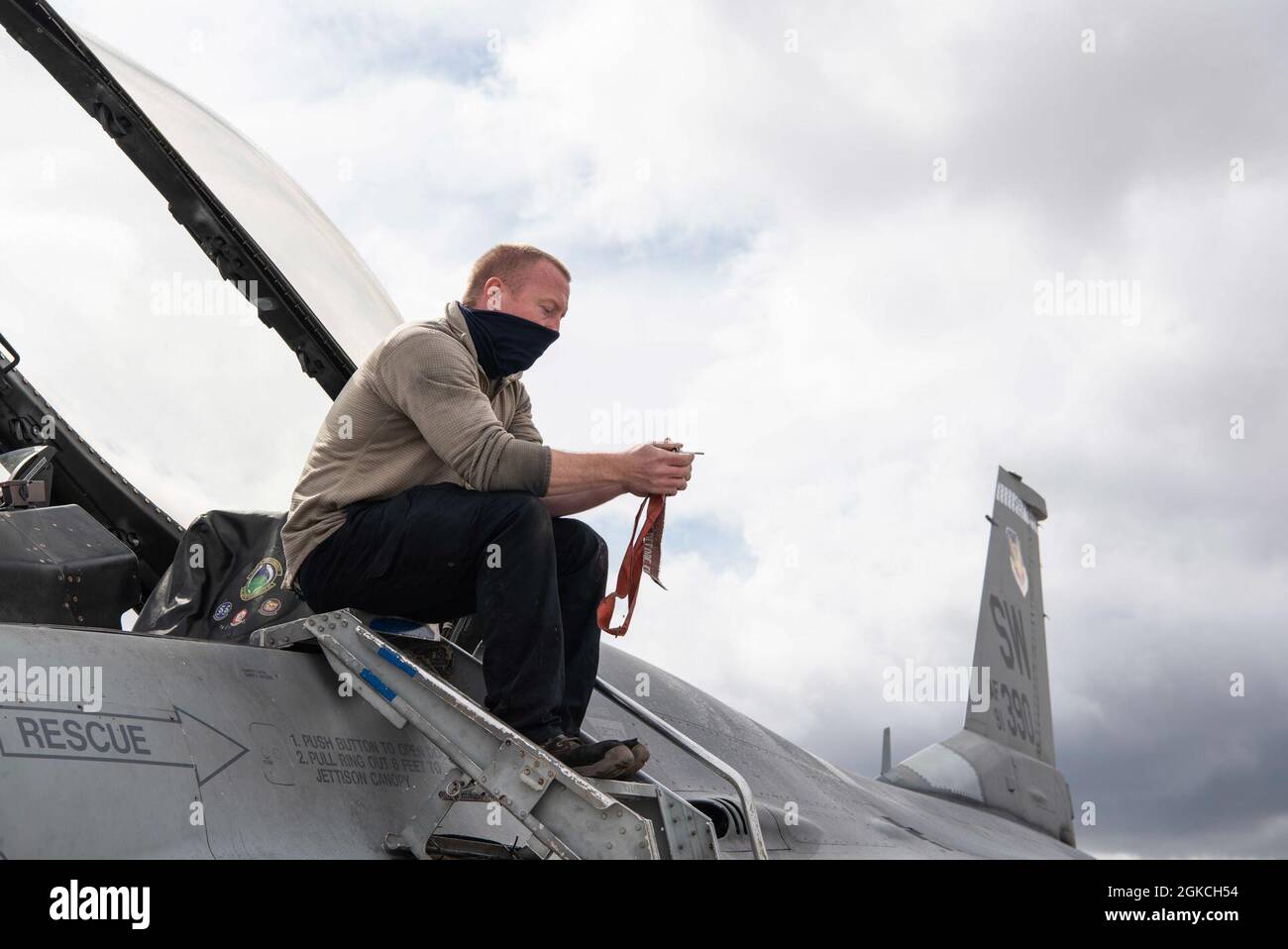 A maintainer assigned to the 20th Fighter Wing participates in exercise ...