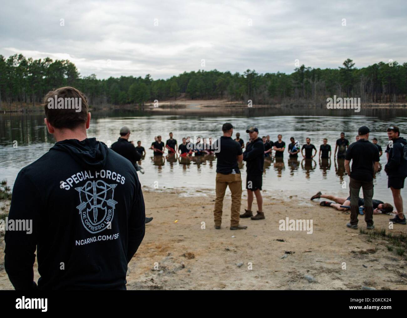 North Carolina Army National Guard Special Forces recruiters provide ...