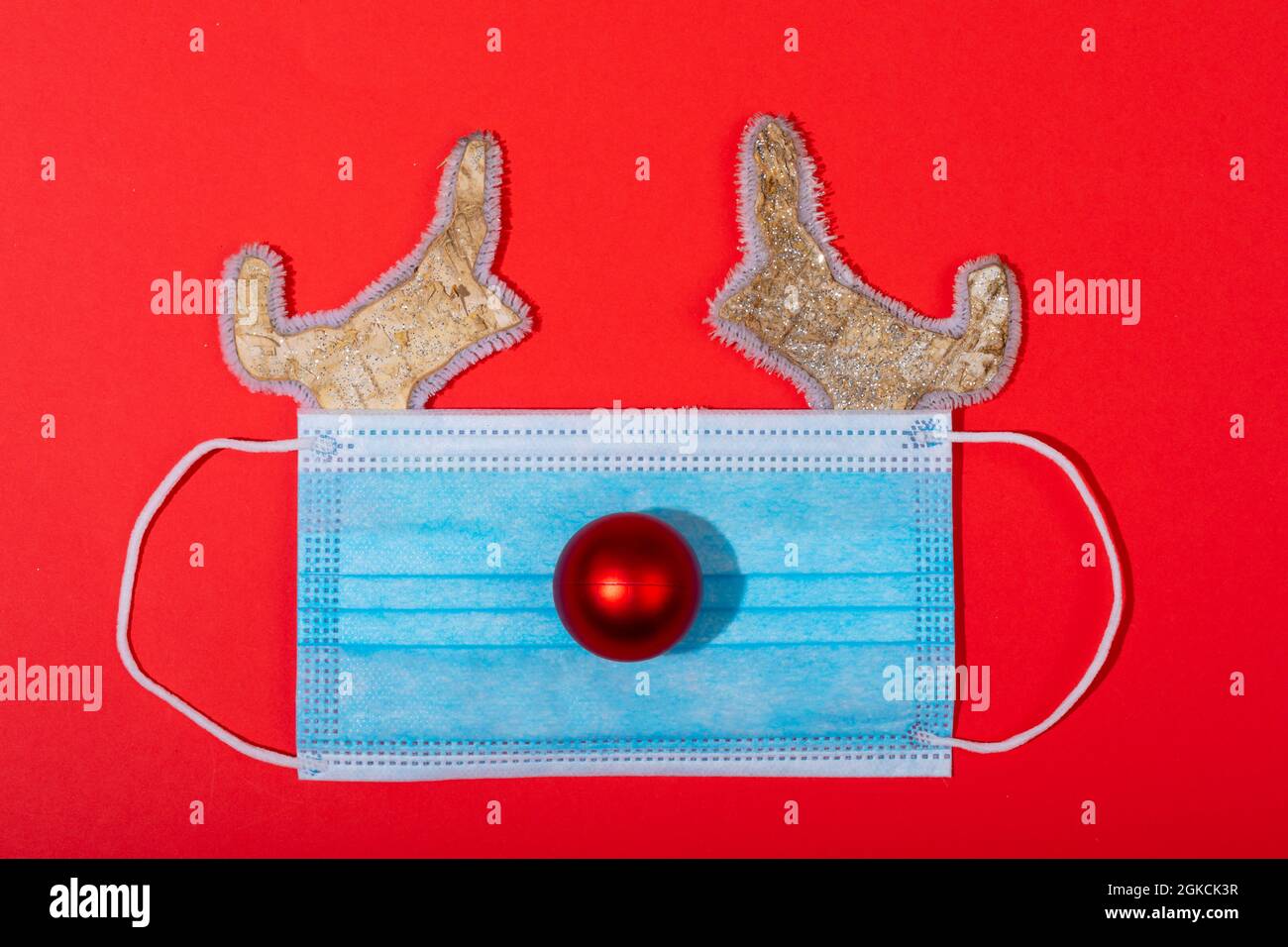 Mask shape background hi-res stock photography and images - Alamy