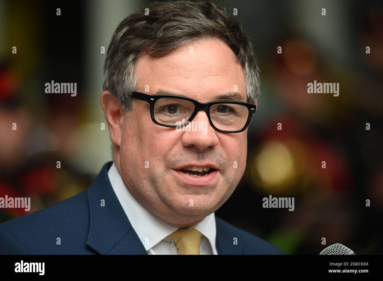 Minister for defence procurement hi-res stock photography and images ...