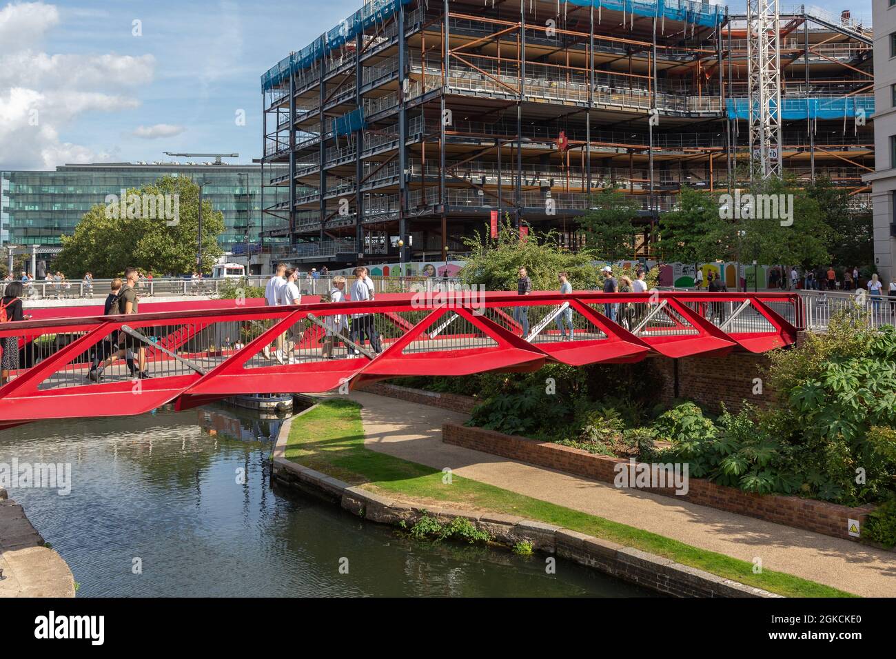 Esperance Bridge, King's Cross, London, UK Stock Photo - Alamy