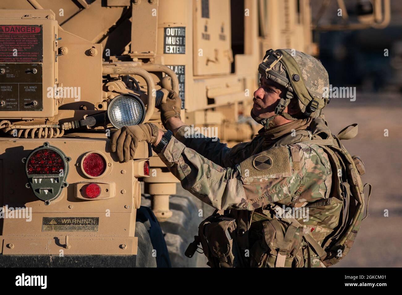 81st stryker brigade combat team hi-res stock photography and images ...