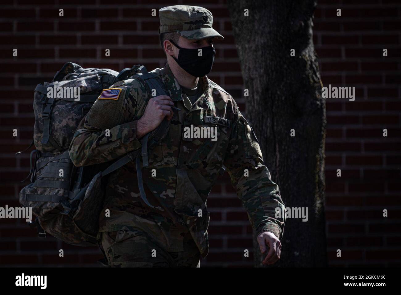 U.S. Army Soldiers with Charlie Battery, 3rd Battalion, 112th Field Artillery arrive at the ...