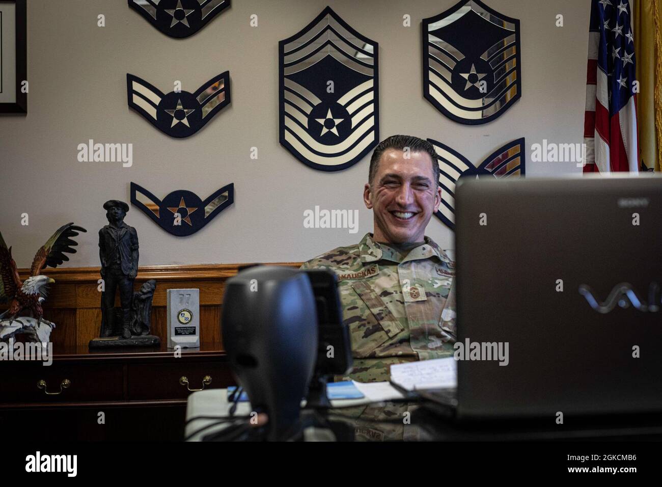 New Jersey state Command Chief Master Sgt. Michael Rakauckas prepares ...