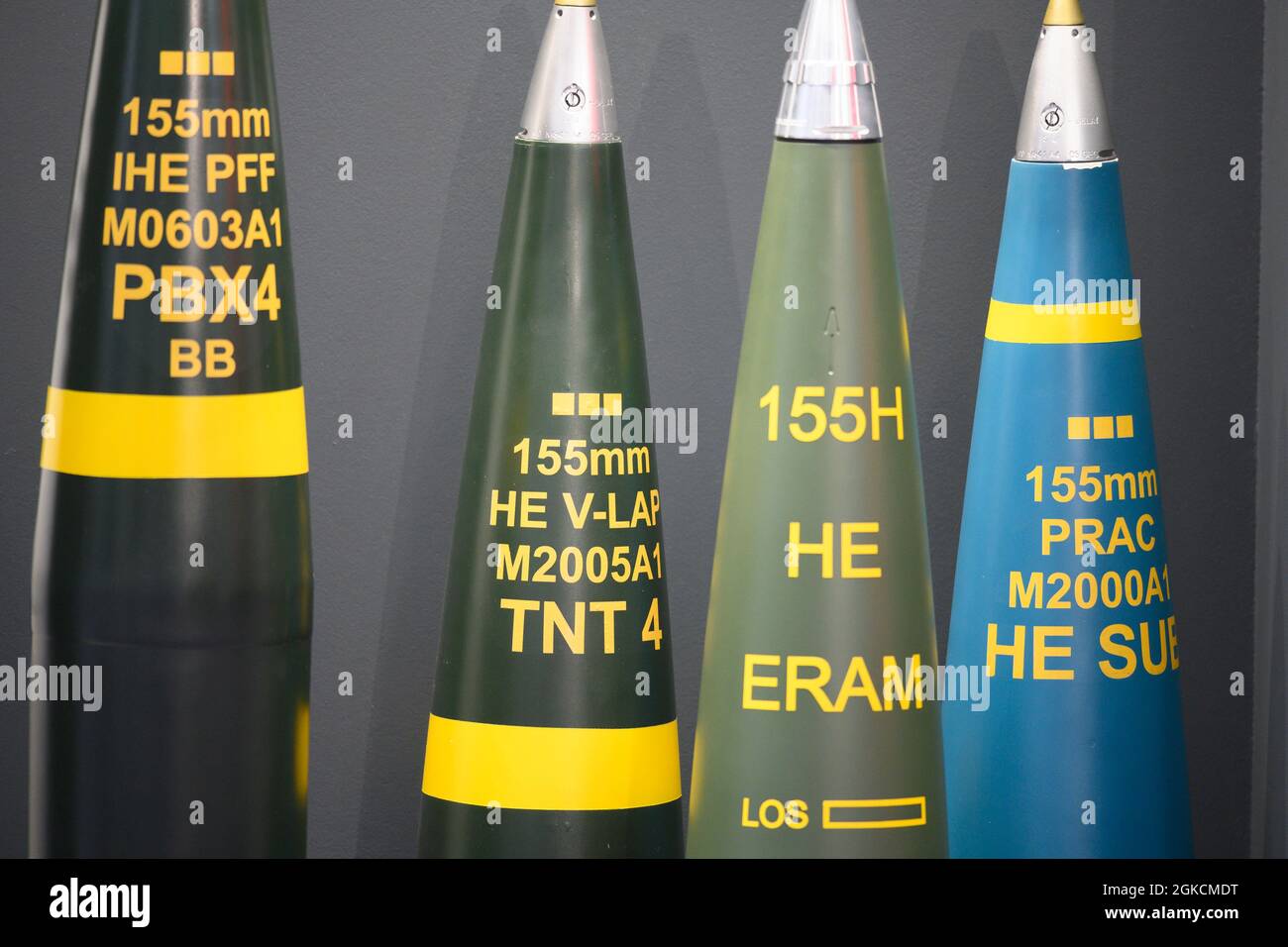155mm shell hi-res stock photography and images - Alamy