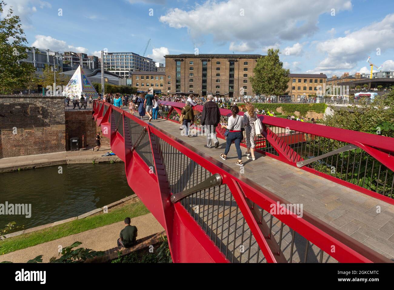 Esperance Bridge, King's Cross, London, UK Stock Photo - Alamy