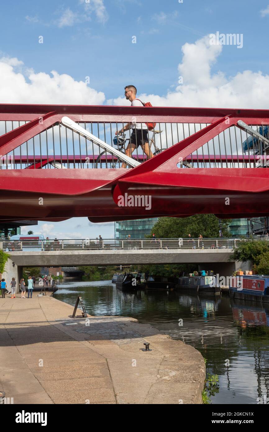 Esperance Bridge, King's Cross, London, UK Stock Photo - Alamy