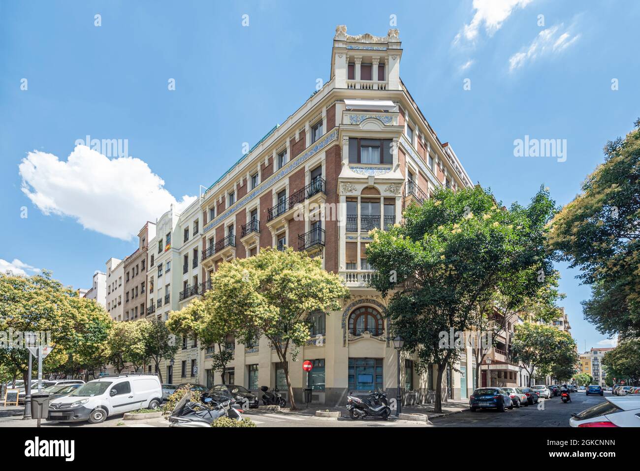 Representative architecture hi-res stock photography and images - Alamy