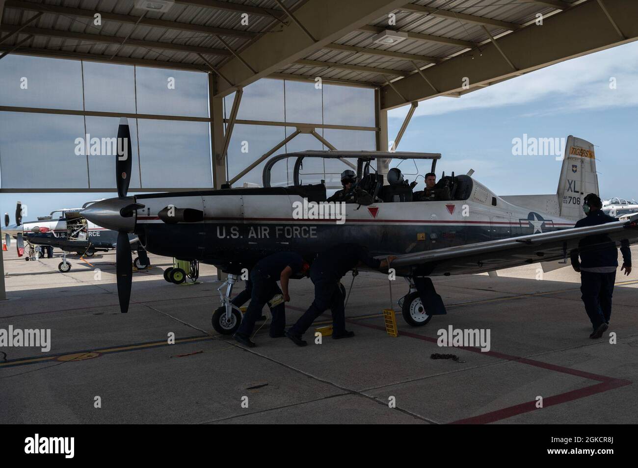 Team XL maintenances works to keep pilots in the air all and complete ...