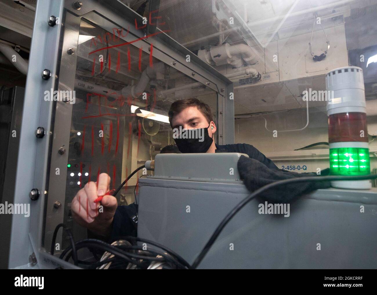 210315-N-VD554-0186 PACIFIC OCEAN (March 15, 2021) – Sonar Technician ...